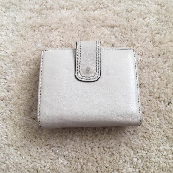 Coach | Bags | Ivory Coach Leather Wallet | Poshmark